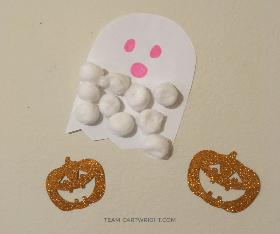 Easy Halloween Learning Craft for Preschoolers and Toddlers